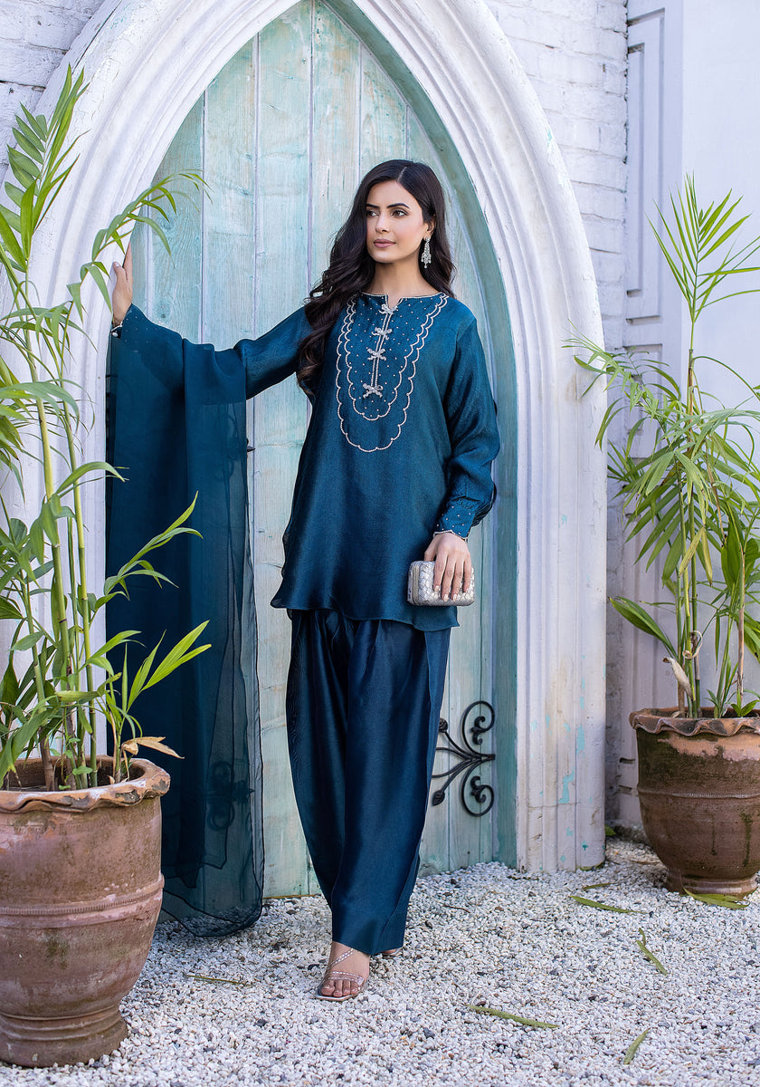Arabella Teal – MahnurOnline